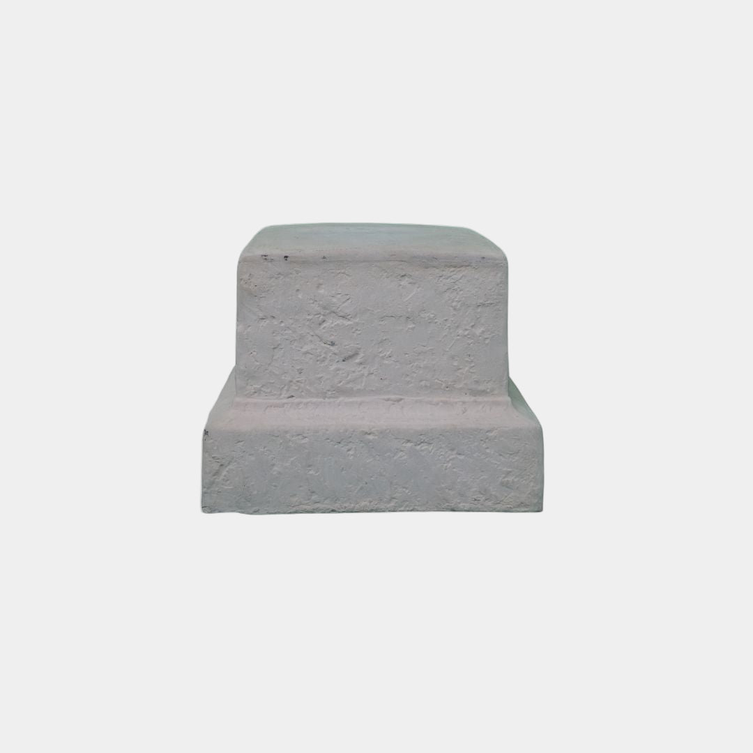 Botanica Pedestal Medium